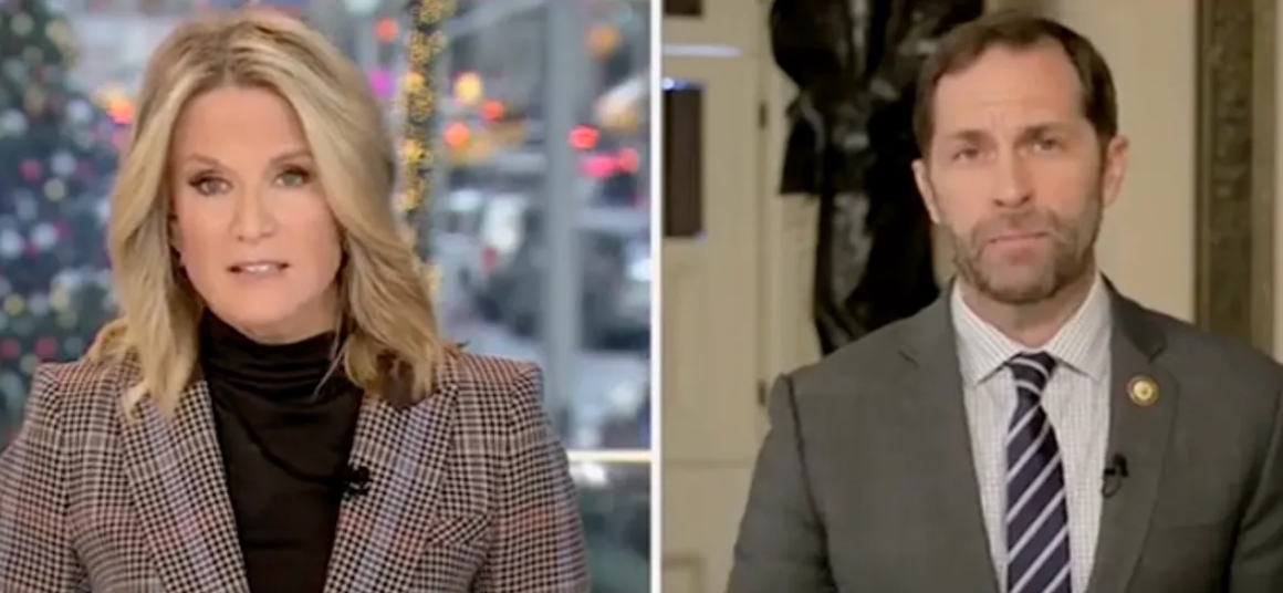 Martha MacCallum Has Intense Interview With House Dem In Controversial ...